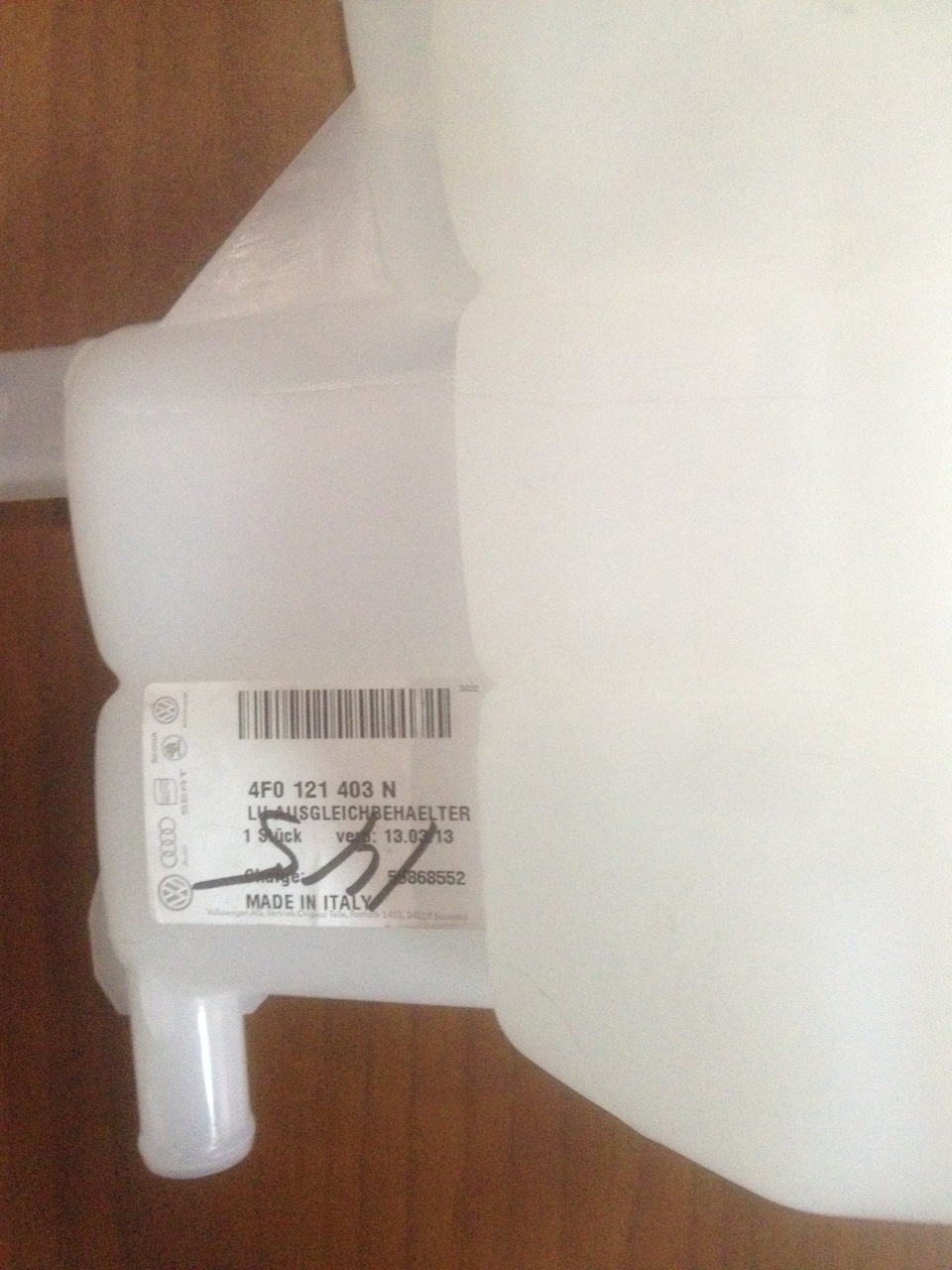 4F0121403N Бачок расширительный / AUDI A-6 2.0-3.2 05~ VAG | Запчасти ...