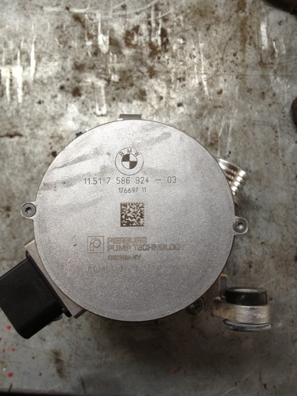 11517586924 Водяная помпа BMW | Запчасти на DRIVE2