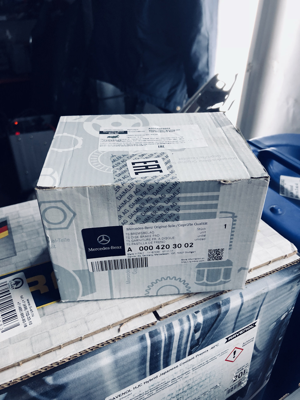 A0004203002 Комплект колодок тормозных 4шт Mercedes | Запчасти на DRIVE2