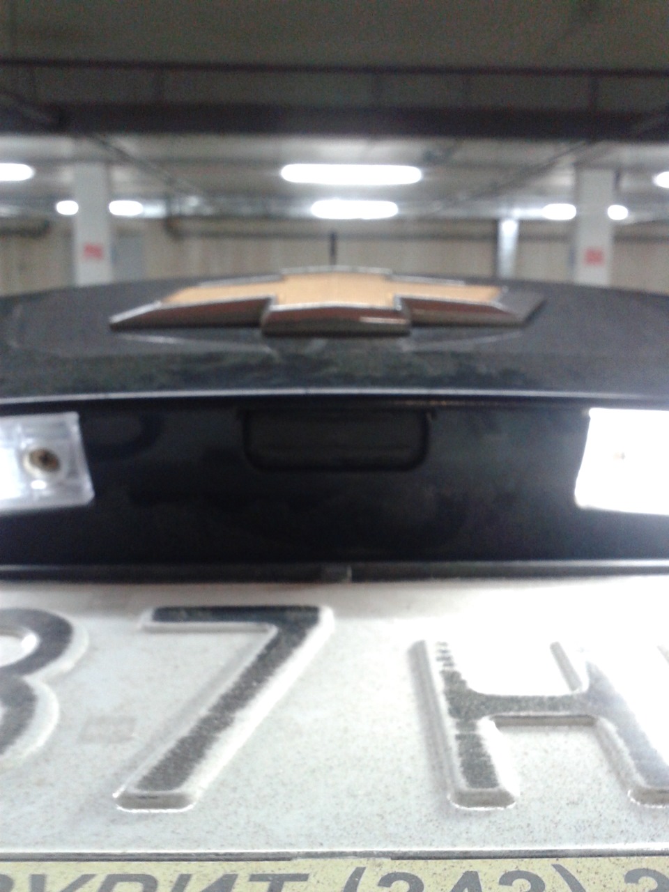 замена кнопки багажника — Chevrolet Cruze (1G), 1,6 л, 2010 года ...