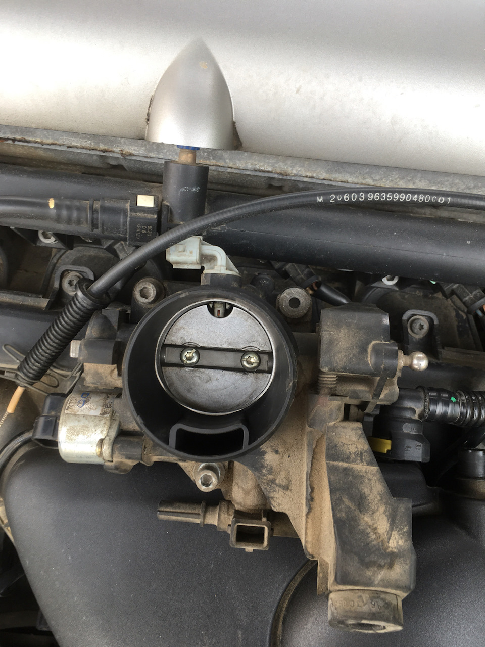 Положение дроссельной заслонки — Peugeot 406, 1,8 л, 2003 года | своими ...