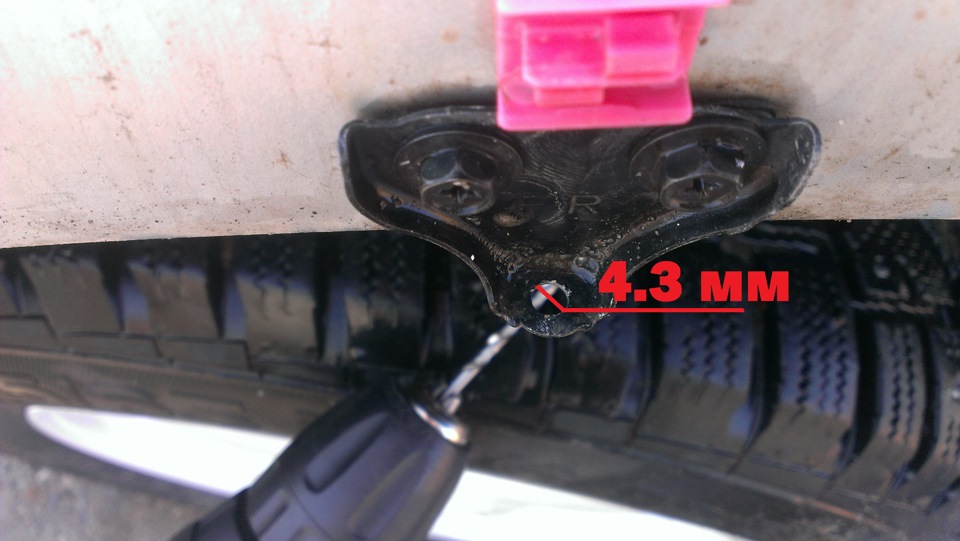 снял все лишнее "рамку, бампера, расширители арок" — Toyota RAV4 (II ...