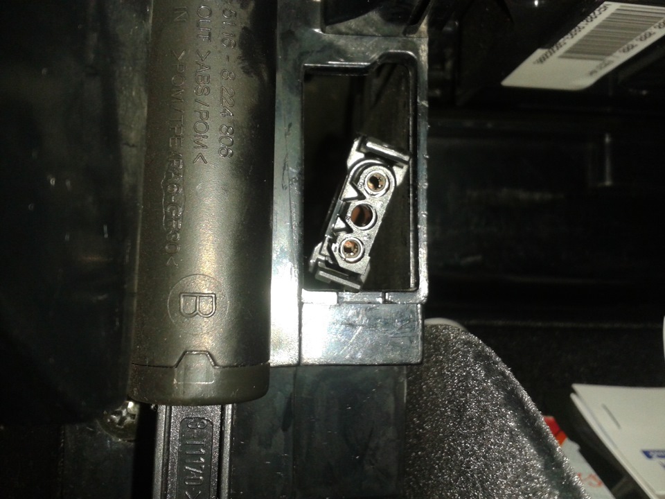 Фонарик в бардачек — BMW 3 series (E46), 2 л, 2001 года | аксессуары ...