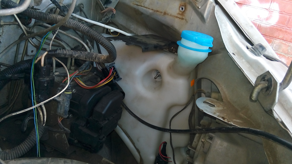 бачок омывателя бизнес — ГАЗ Соболь, 2,5 л, 2007 года | тюнинг | DRIVE2