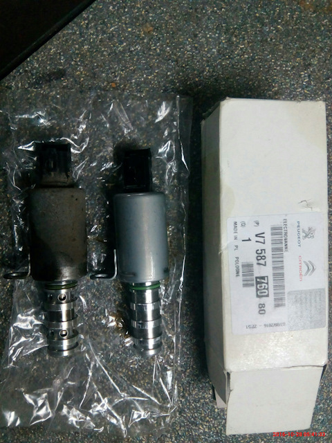 V758776080 Клапан вариатора фаз PSA 1.6i 16V EP6 Peugeot Citroen ...