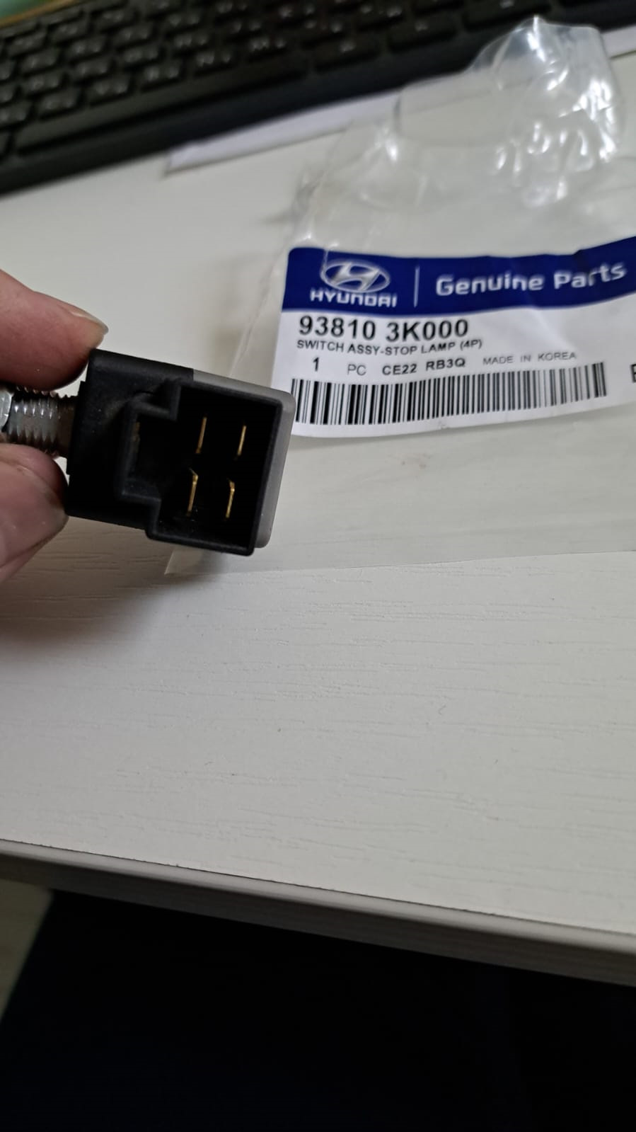 938103K000 КОНТАКТНЫЙ ВЫКЛЮЧАТЕЛЬ "СТОП-СИГНАЛА" KIA HYUNDAI | Запчасти ...