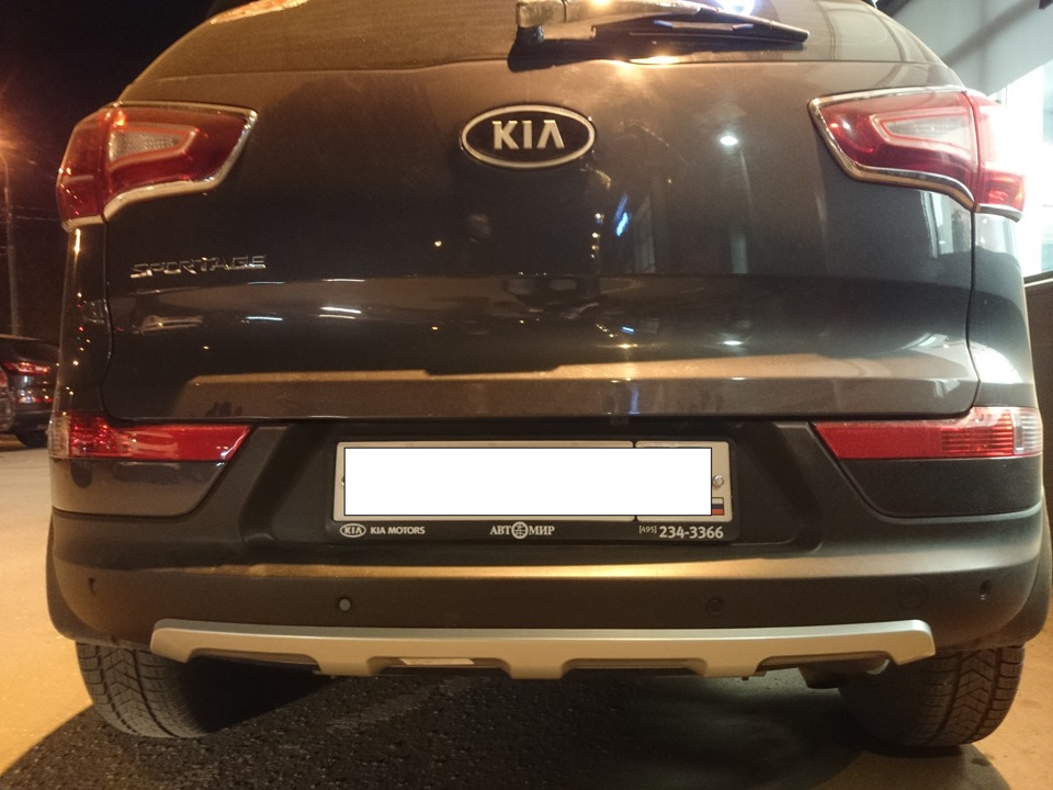 Установка накладок на бампера — KIA Sportage (3G), 2 л, 2012 года ...