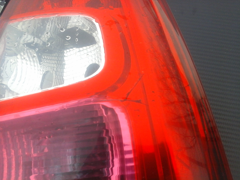 8200744759 Фонарь прав. RENAULT | Запчасти на DRIVE2