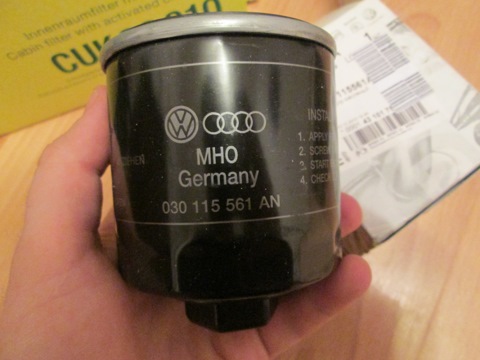 030115561AN Фильтр масляный / AUDI, VW, SEAT, SKODA 1.0-1.6 91~ VAG ...