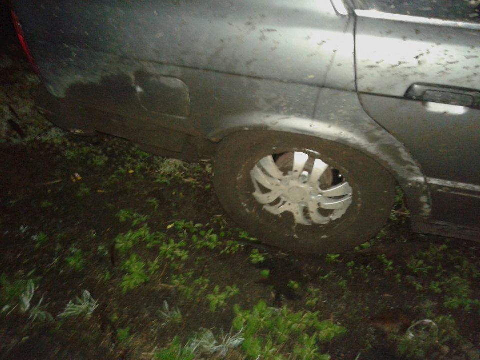 По полю после дождя | Off RoaD отдыхает] — BMW 5 series (E34), 2,5 л ...