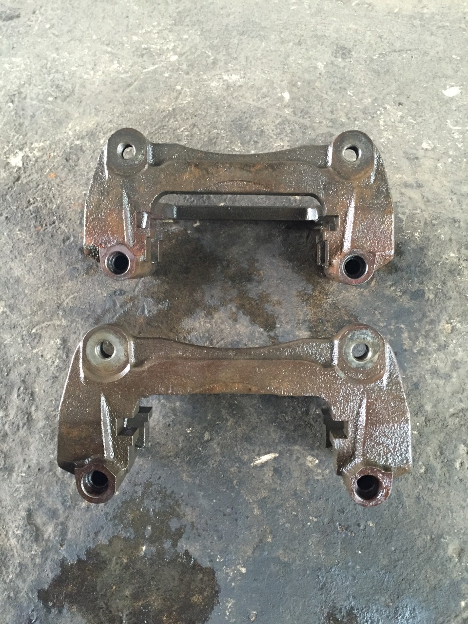 Ремонт суппортов + замена поршней — Lexus RX (2G), 3,3 л, 2003 года ...