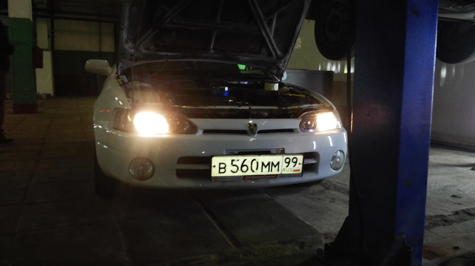 Лампочки в ближний свет H7 Philips Color Vision — Toyota Corolla Levin ...
