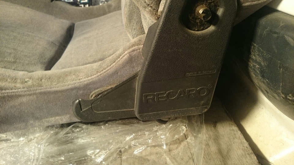 Купил Recaro CSE — Mercedes-Benz E-Class (W124), 2 л, 1989 года ...