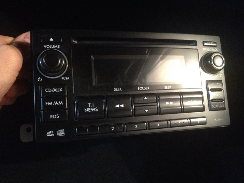 SALE. ПТФ и штатная магнитола — Subaru Impreza XV, 2 л, 2010 года ...