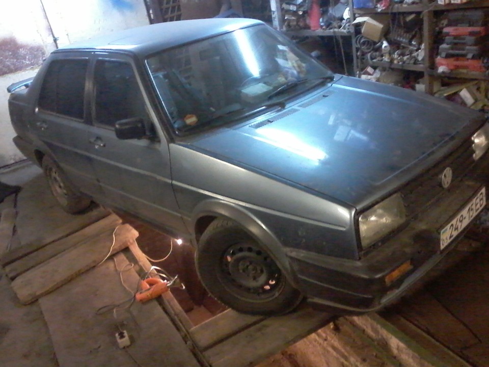 прогнили немножко — Volkswagen Jetta II, 1,6 л, 1991 года | своими ...