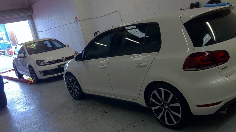 Диски+резина на лето. — Volkswagen Polo Sedan, 1,6 л, 2011 года ...