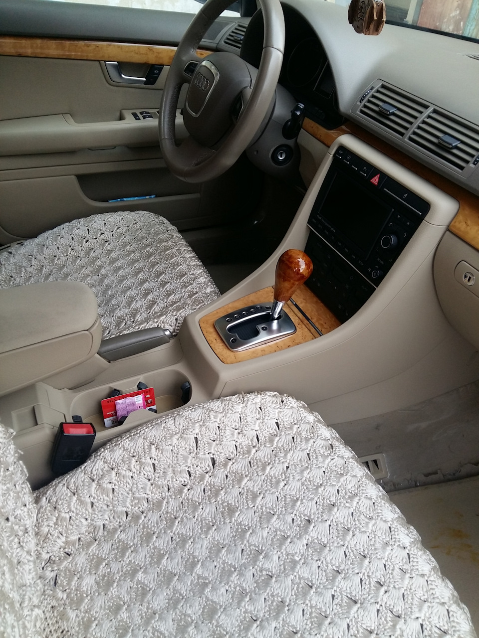 Центральная консоль от американки — Audi A4 (B7), 1,8 л, 2007 года ...