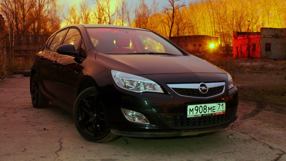 Opel Astra J 1.6 бензиновый 2012 | ***Knight Rider*** на DRIVE2