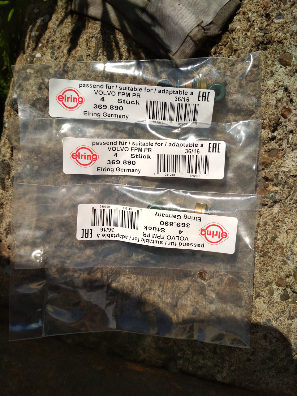 369890 Уплотнительное кольцо, стержень клапана ELRING | Запчасти на DRIVE2