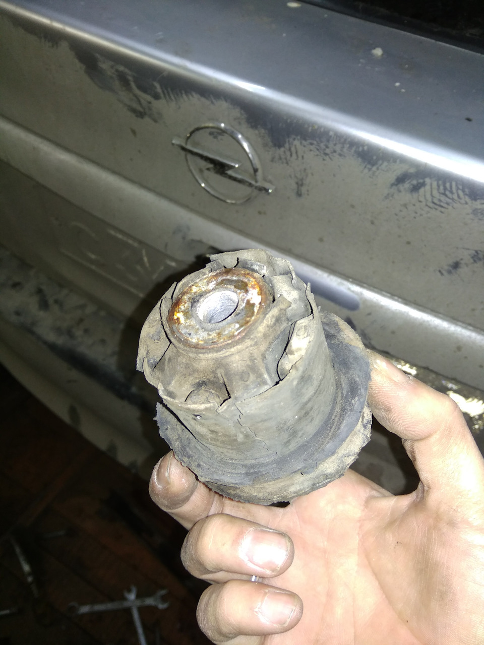 Задняя Подвеска моего брата:-) — Opel Vectra C, 2,2 л, 2003 года ...