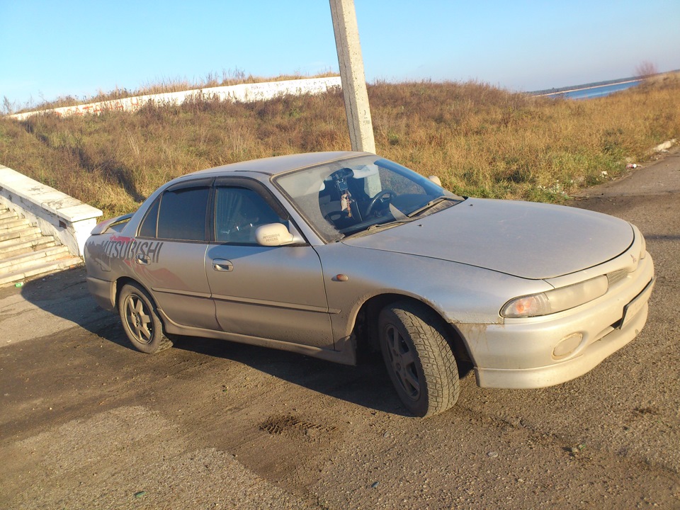 Фотографии на набережной — Mitsubishi Galant (7G), 2 л, 1996 года ...