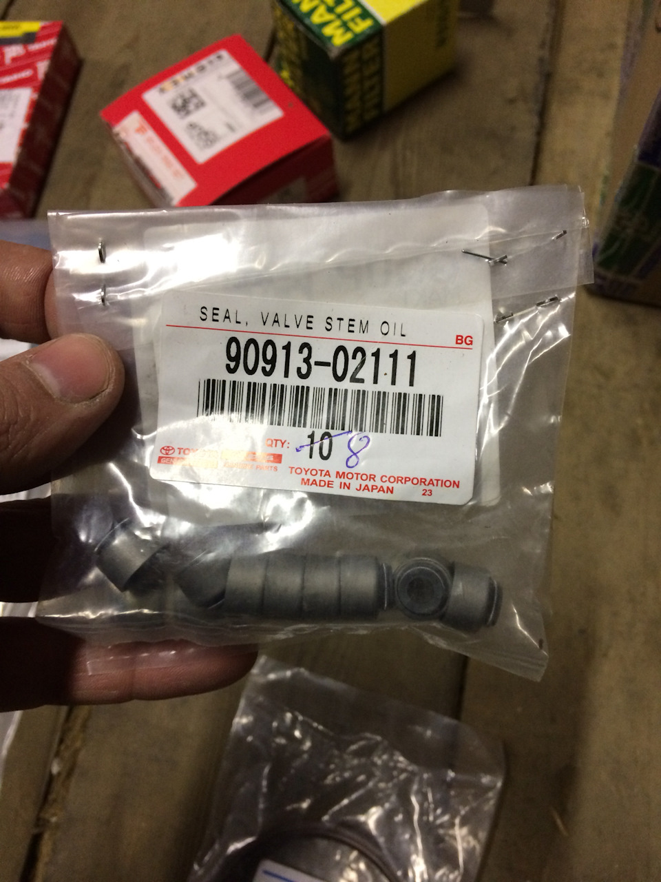 9091302111 Колпачок маслосъемный OEM TOYOTA LEXUS | Запчасти на DRIVE2