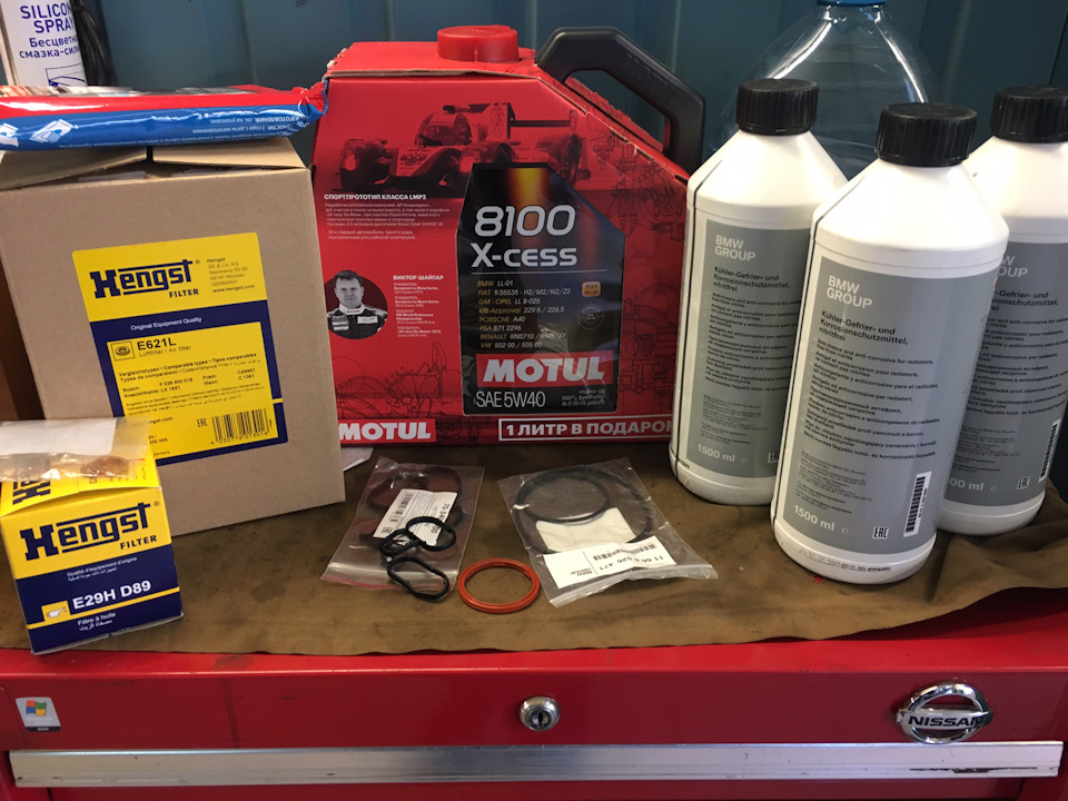 Замена масла, антифриза, прокладок. — BMW 3 series (E90), 2 л, 2011 ...