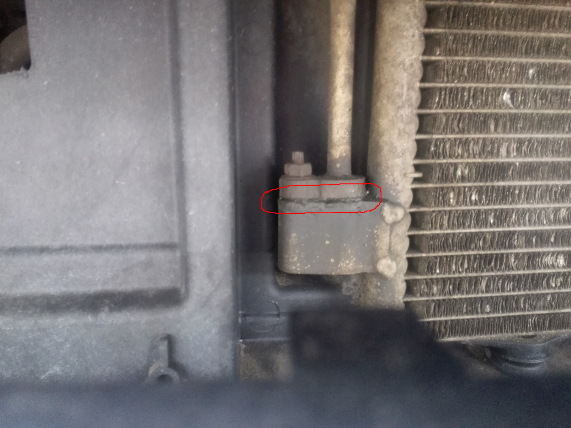 Фреоновая трубка — Citroen C2, 1,6 л, 2004 года | поломка | DRIVE2