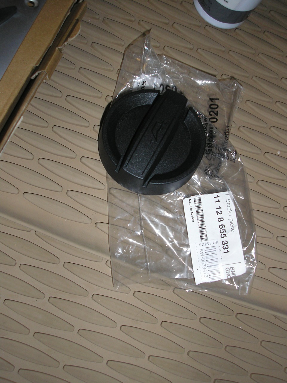 11128655331 Запорная крышка маслоналивного патрубка BMW | Запчасти на ...