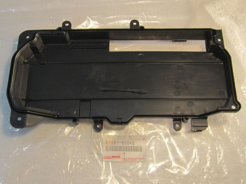 8889160040 Крышка TOYOTA LEXUS | Запчасти на DRIVE2