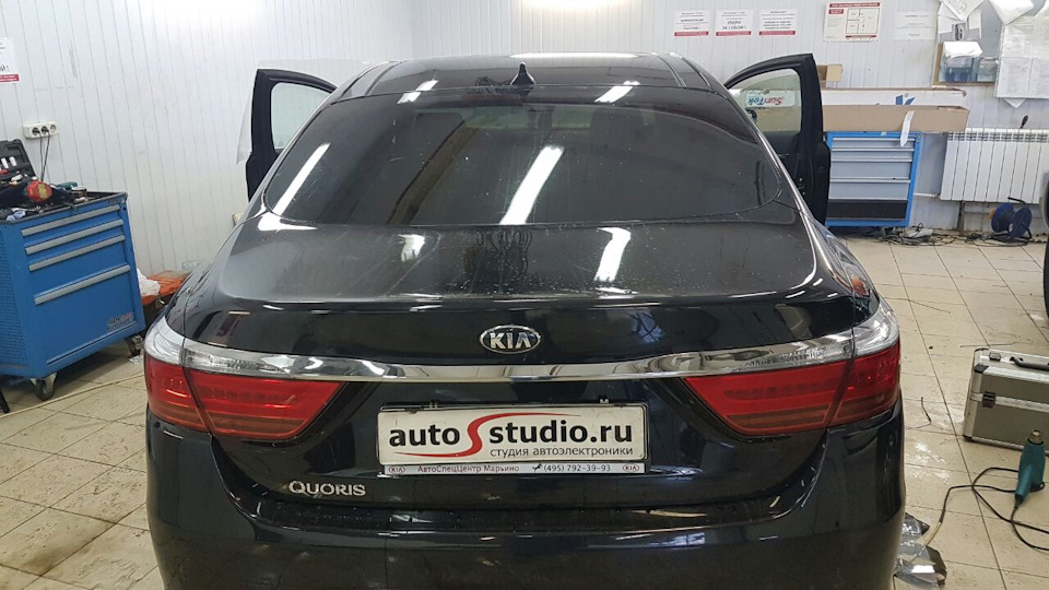 Kia Quoris Бронирование передних стекол 200мкр. пленкой и тонирование задней части пленкой ...