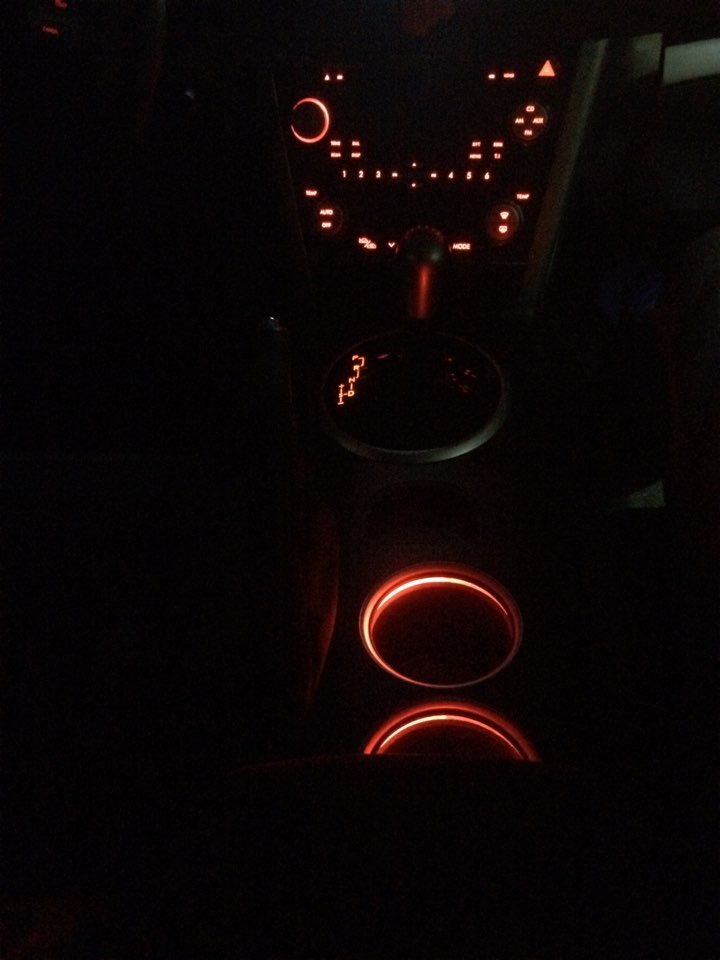 Подсветка в подстаканники — Subaru B4 (BL), 2 л, 2007 года ...