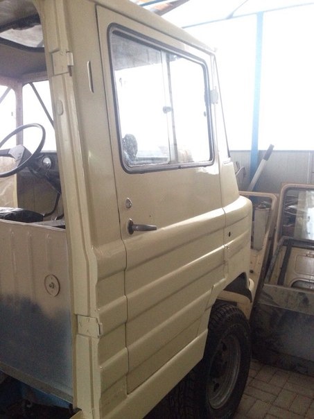 Сборка задней двери и стекло боковой двери — FSO Zuk, 2,4 л, 1993 года ...