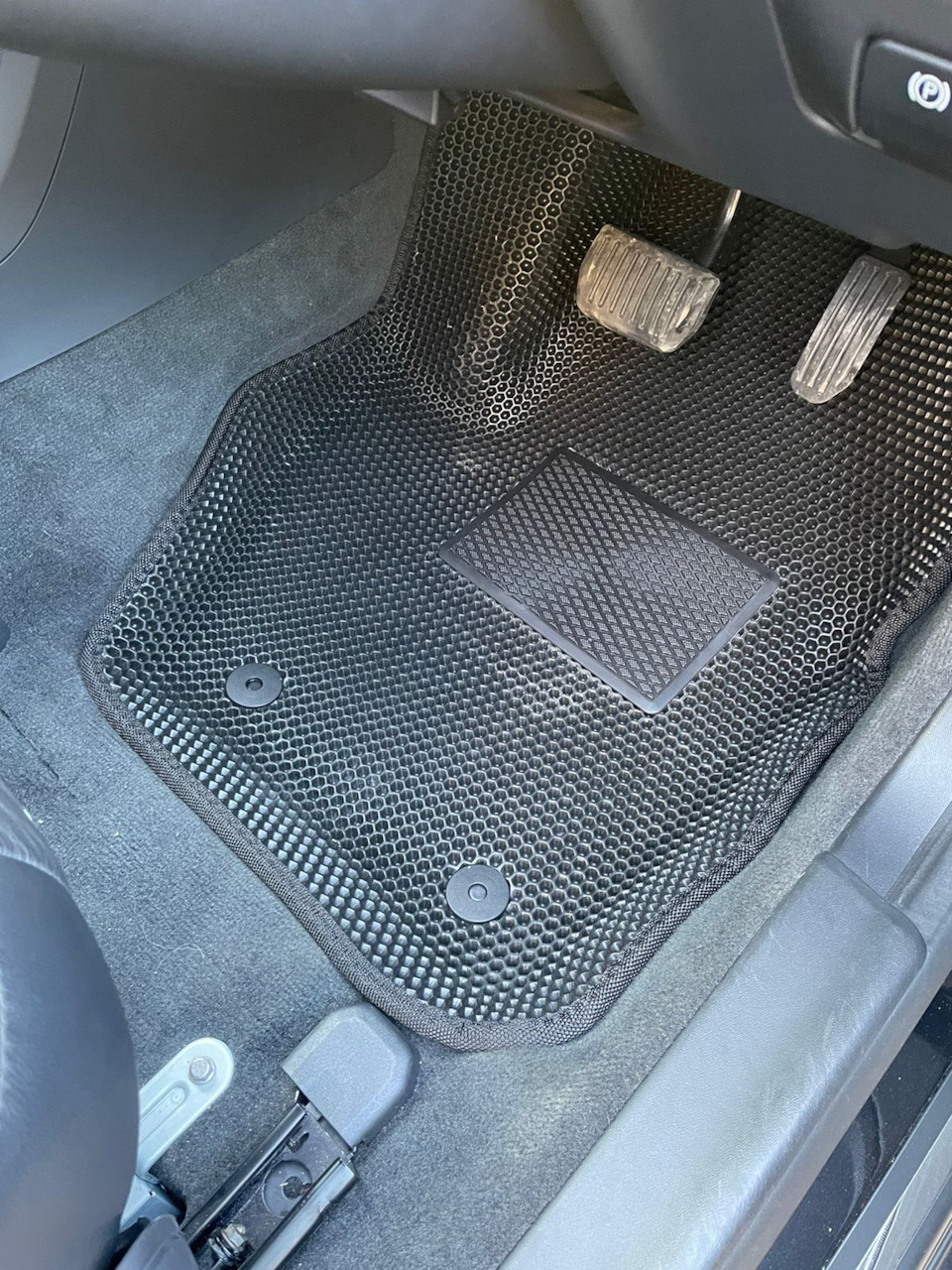 Коврики в салон + тонировка — Volvo V60 (1G), 1,6 л, 2015 года ...