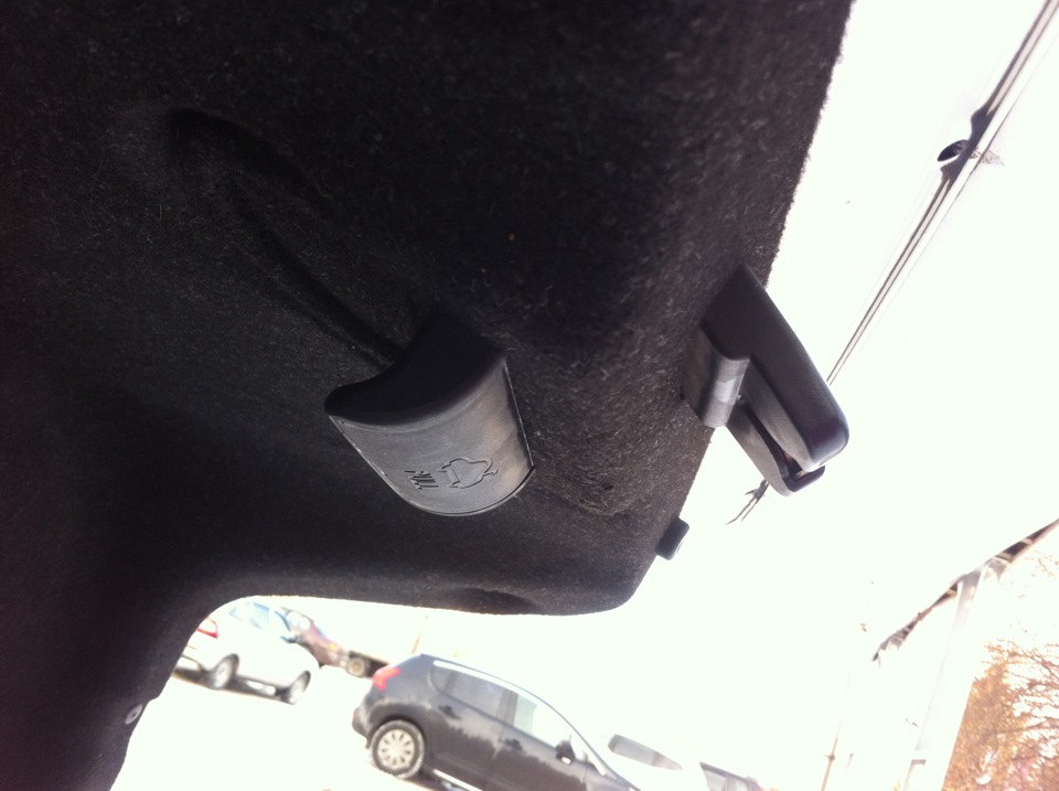 Ручка крышки багажника — Hyundai Elantra (4G), 1,6 л, 2008 года ...