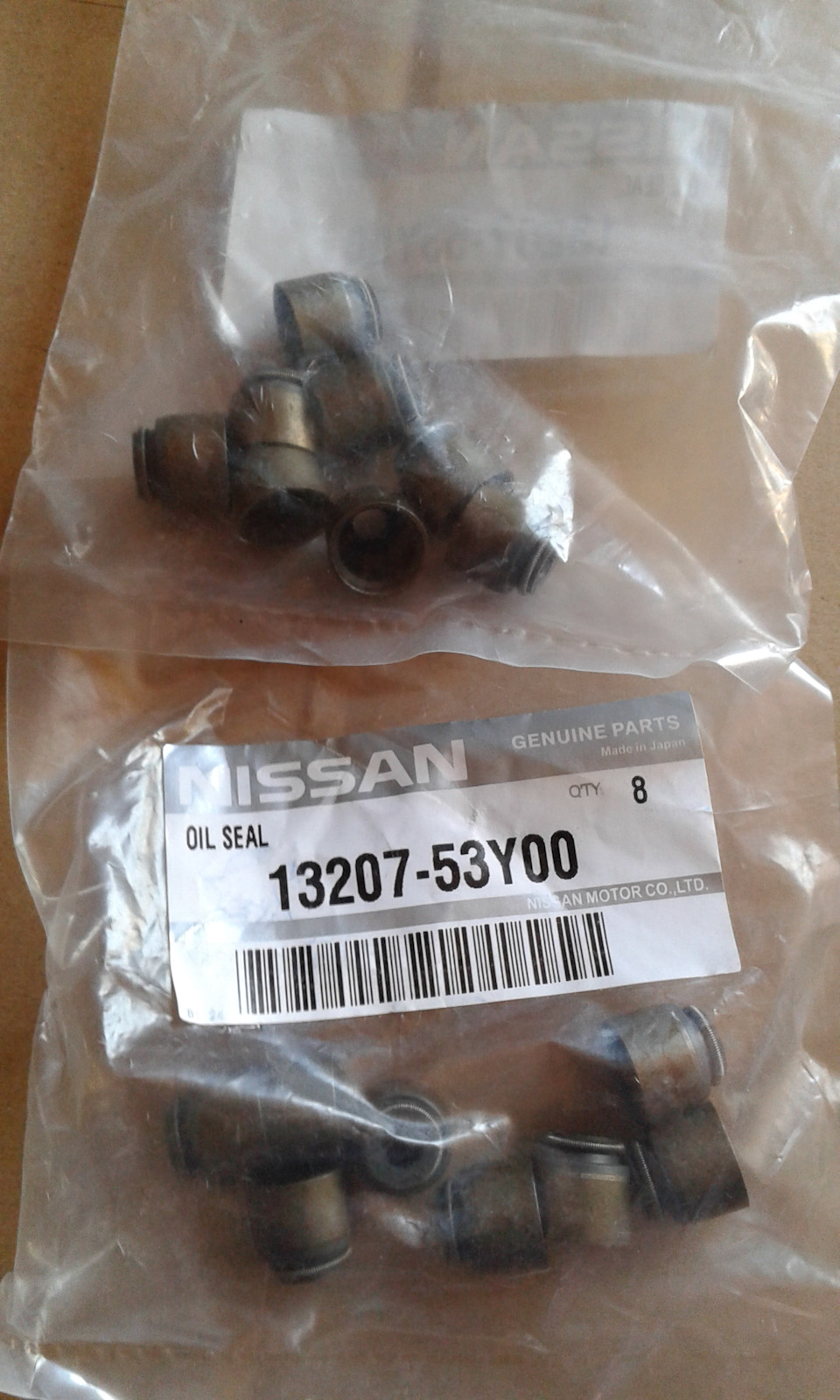 1320753Y00 Уплотнительное кольцо, стержень клапана NISSAN INFINITI ...