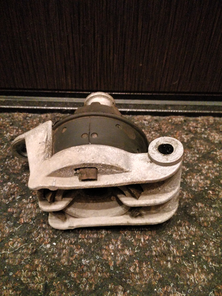 5682519 ОПОРА ДВИГАТЕЛЯ ЗАДНЯЯ (КПП) / ASTRA-G/H, ZAFIRA Opel ...