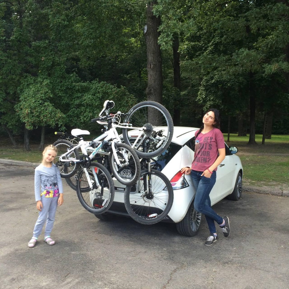 Перевозим велосипеды — Lancia Ypsilon, 0,9 л, 2012 года | аксессуары ...