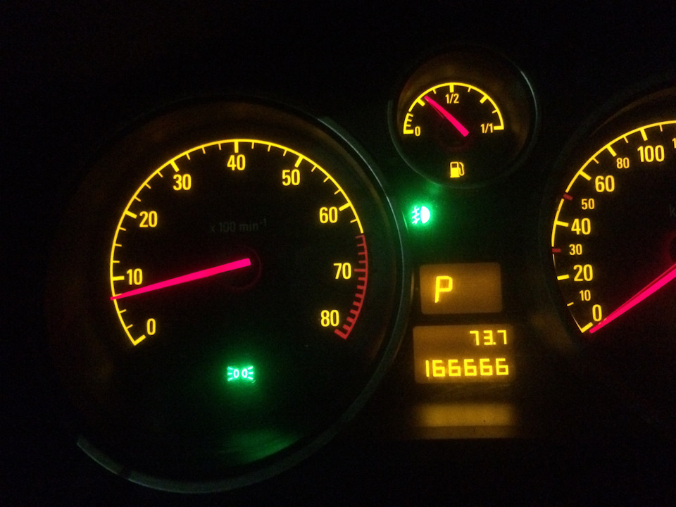 Передний сальник коленвала Z18XE — Opel Astra H, 1,8 л, 2005 года ...