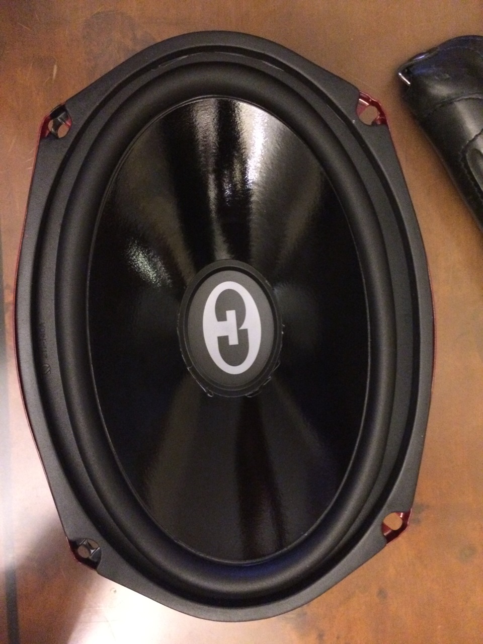 CDT-audio CL-69SUB — Lada Приора седан, 1,6 л, 2013 года | автозвук | DRIVE2