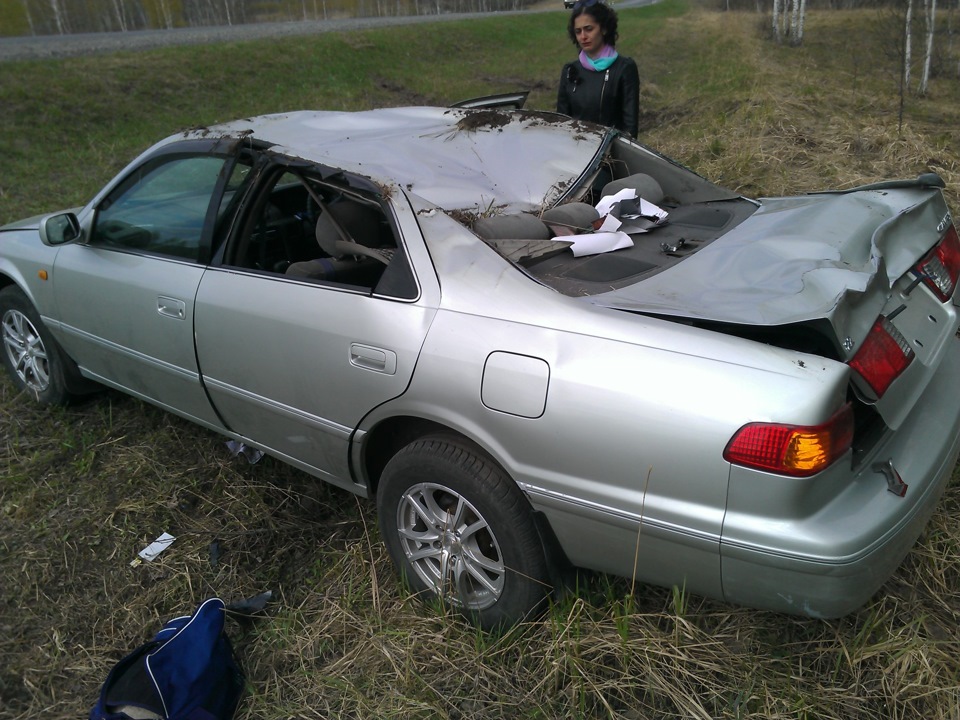 я просто оствлю это здесь в память о ней… — Toyota Camry (XV20), 2,2 л ...