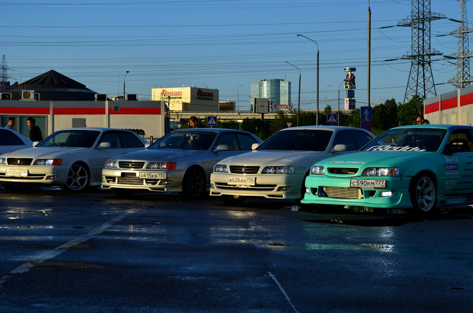 Встреча Chaser Family Москва 5.08.17 — Toyota Chaser (90), 2 л, 1992 ...