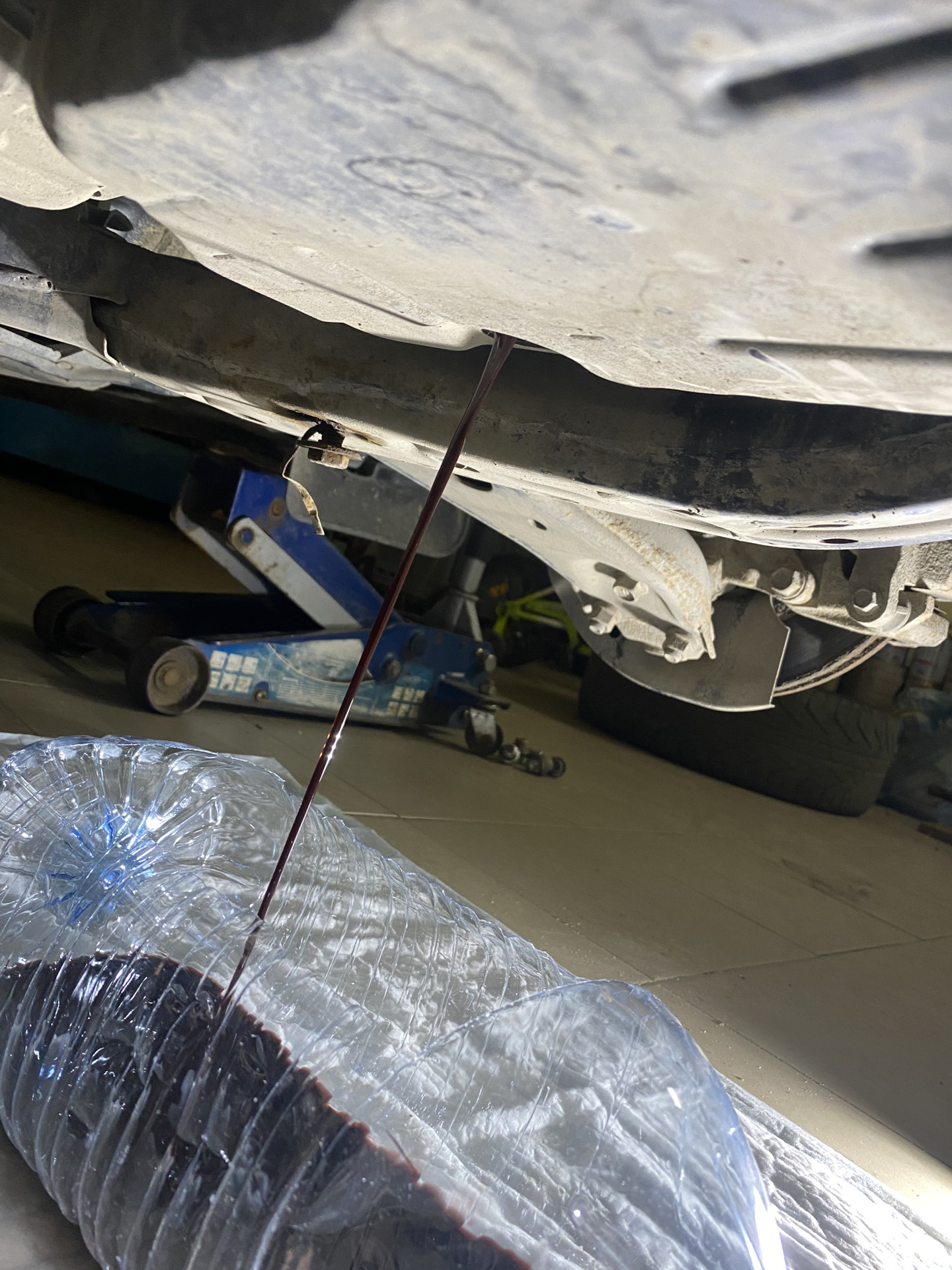 Замена масла в акпп — Toyota Venza (1G), 2,7 л, 2013 года | плановое ТО ...