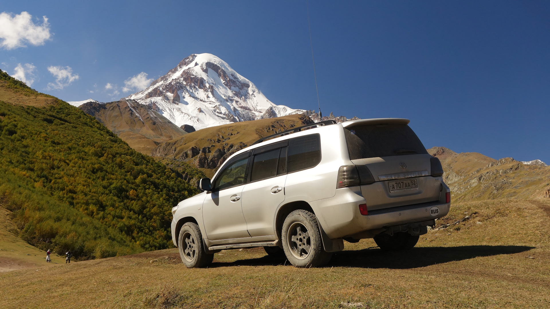 Просто о Лендкруизерах. Почти эссе. Теперь по 200-ку — Toyota Land Cruiser 200, 4,5 л, 2008 года ...