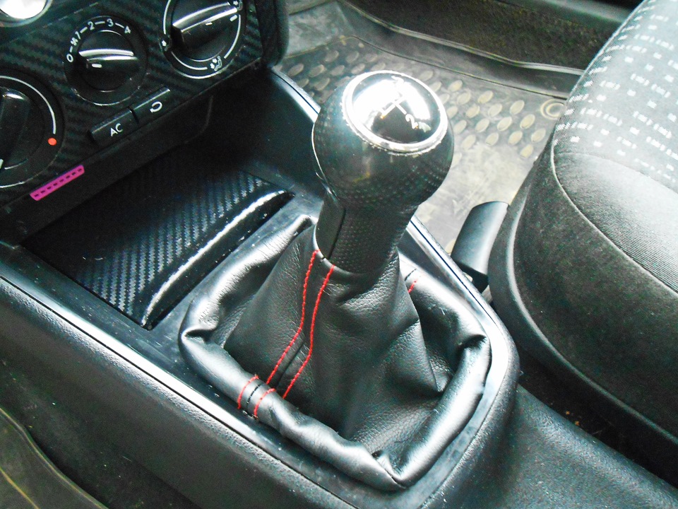 Чехол на ручку кпп — Volkswagen Golf Mk4, 1,4 л, 2001 года | аксессуары ...
