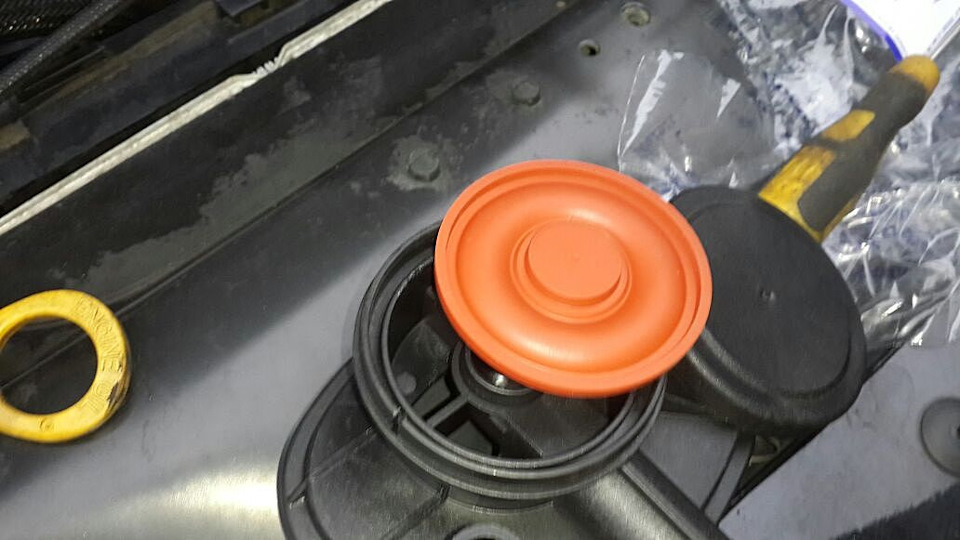 8642424 Клапан системы смазки двигателя Volvo | Запчасти на DRIVE2