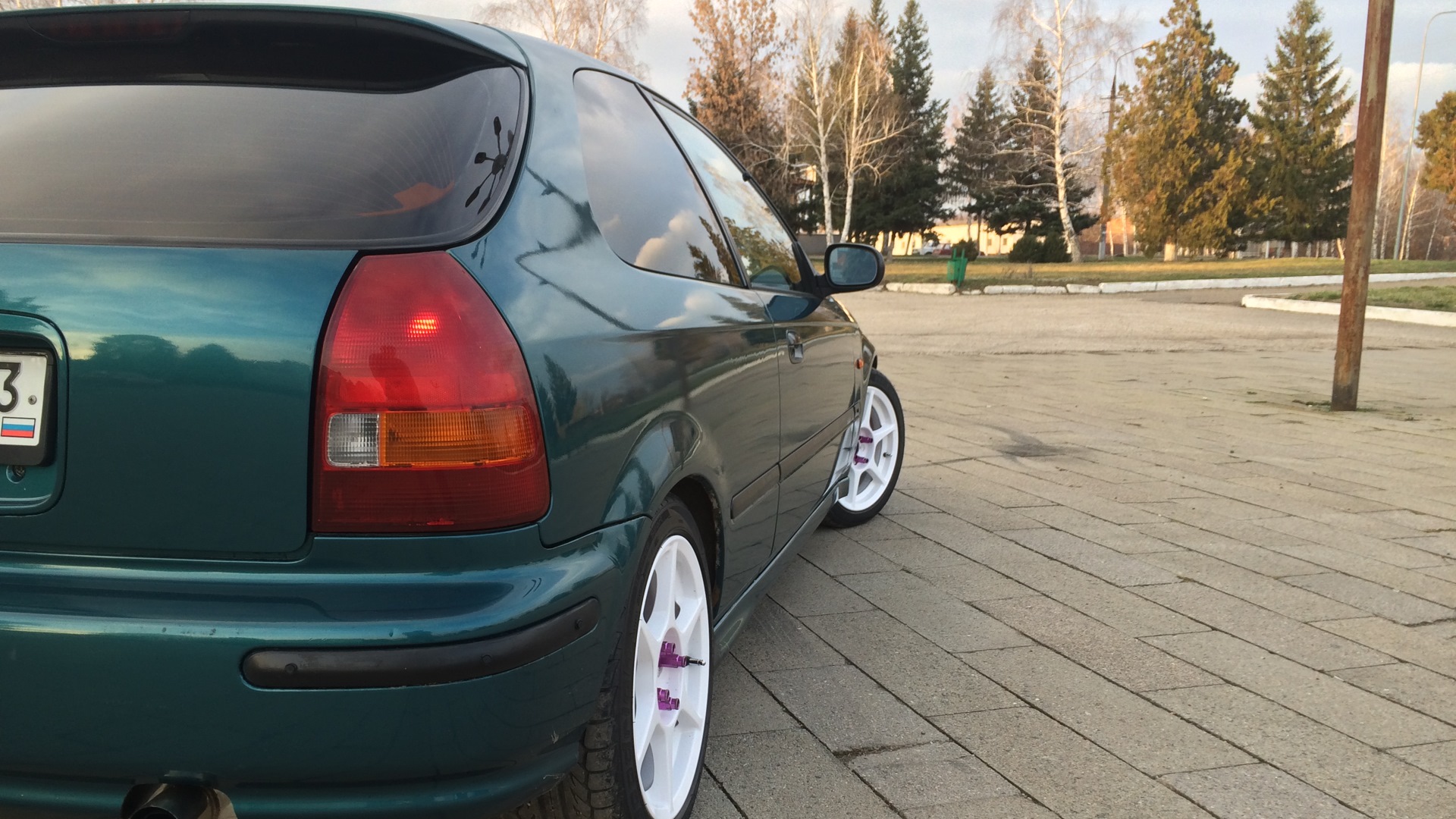 Honda Civic Hatchback (6G) 1.4 бензиновый 1996 | H22) на DRIVE2