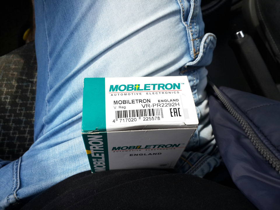 Замена регулятора напряжения генератора — Skoda Octavia A4 Mk1, 2 л, 2002 года | электроника ...