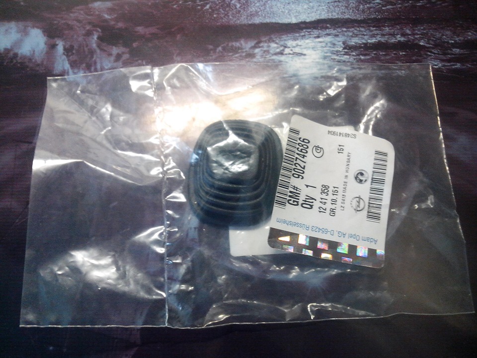 Пыльники подрулевых переключателей — Lada Калина хэтчбек, 1,6 л, 2007 ...