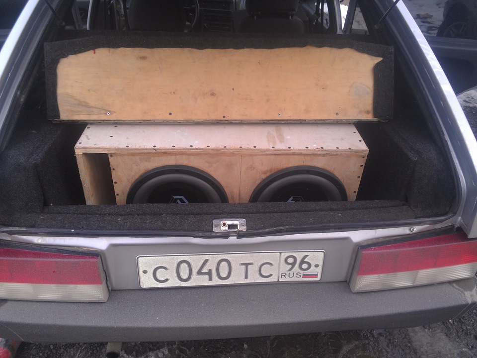 Сабвуфер Урал 2 кв. — Lada 21093i, 1,6 л, 2005 года | автозвук | DRIVE2